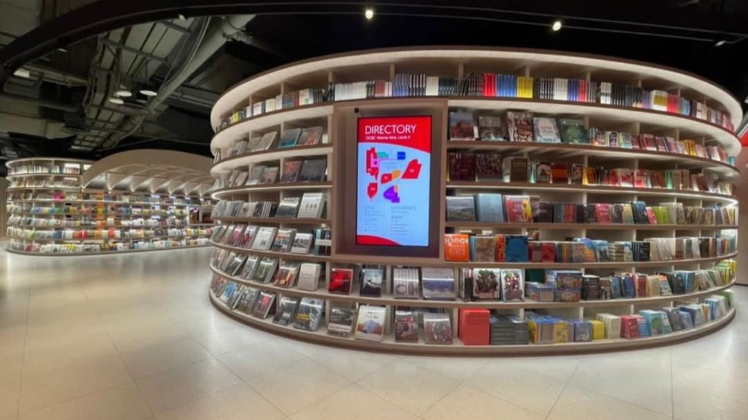 马来西亚文青书店BookXcess，在Wisma Atria开业啦！简约时尚的读书环境，还有附设咖啡厅~看书不无聊了📖 - 🇸🇬新加坡省钱皇后 ...